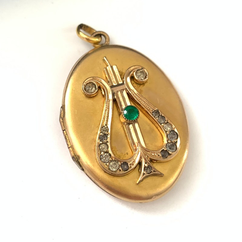 Musical Locket - Etsy