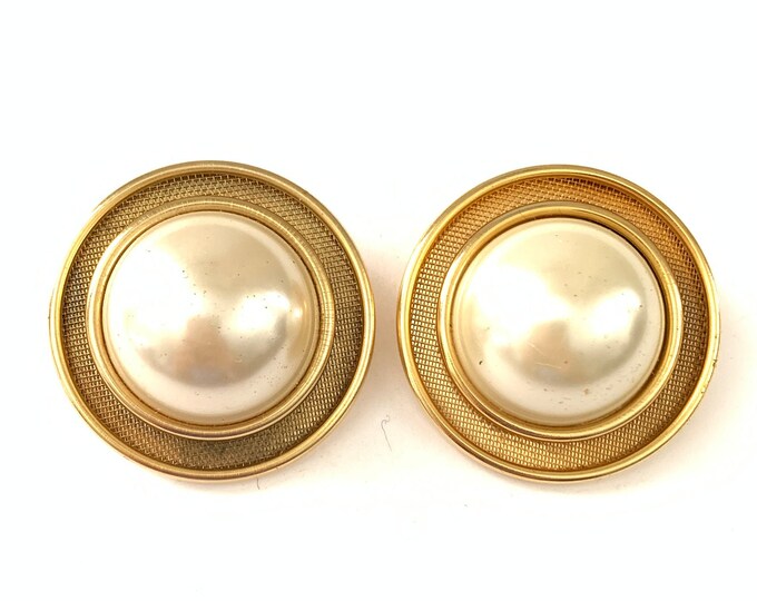 MASSIVE Vintage Pearl Clip on Earrings With Mesh Edges 1 1/2" Diameter ...