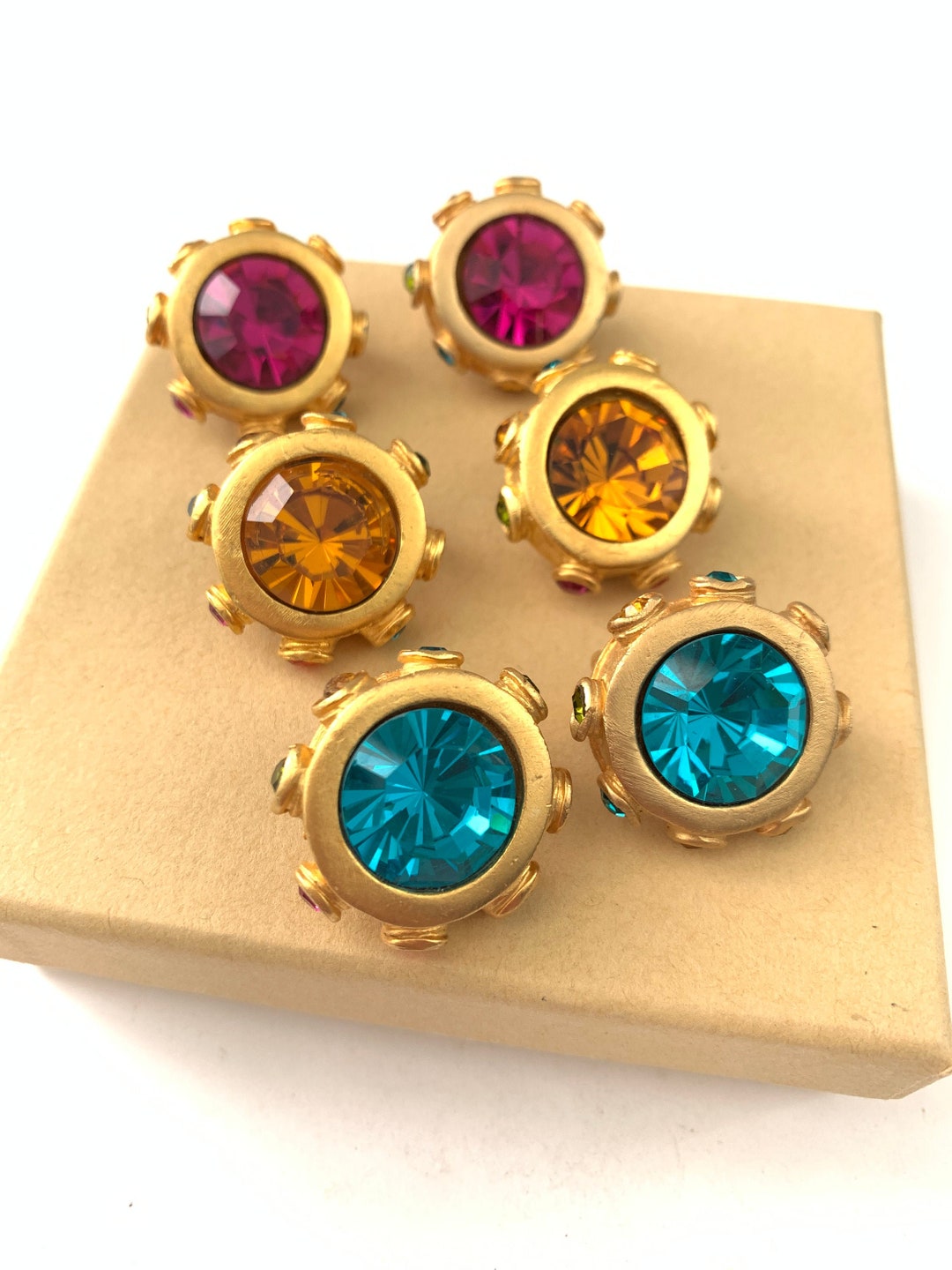 Vintage Etruscan Inspired Rhinestone Crystal Rainbow Notches Clip ...