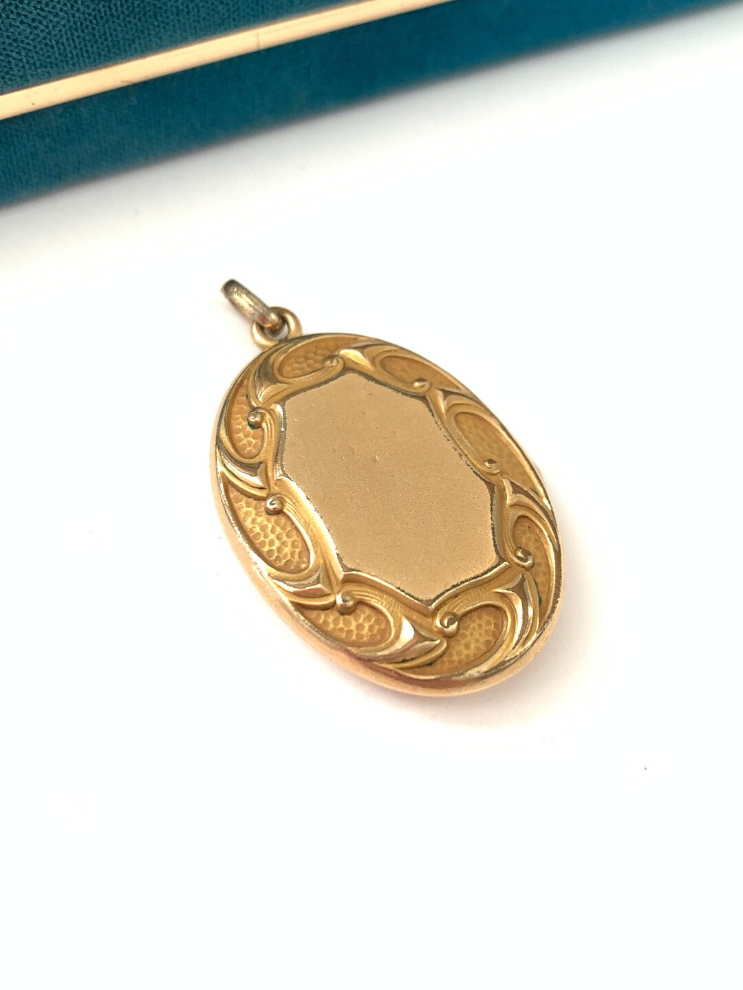 Vintage Art Nouveau Repousse Shield Locket, Antique Repousse Oval ...