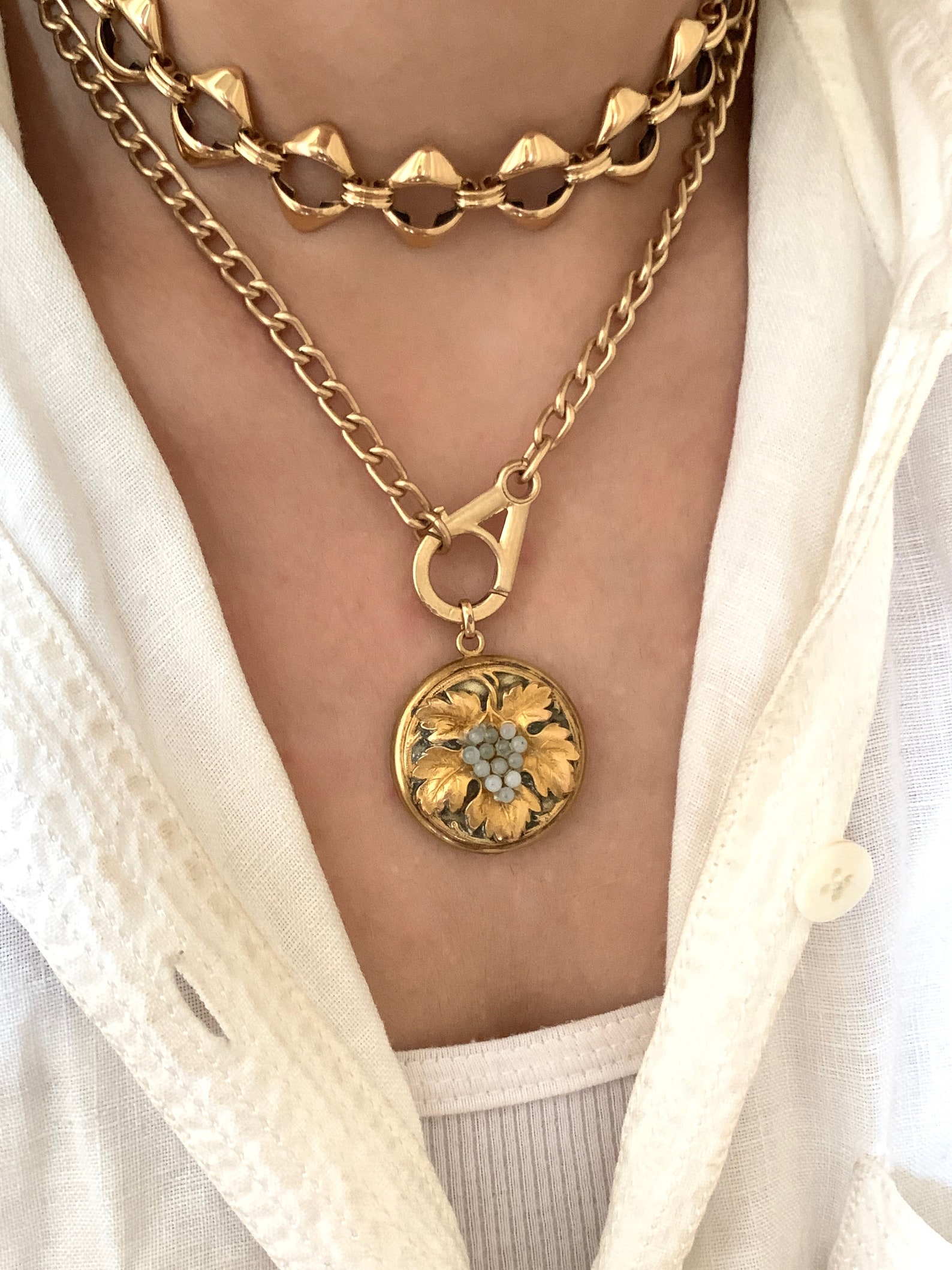 Vintage Gold Filled Grape Leaves Locket, Antique Gold Filled Photo ...