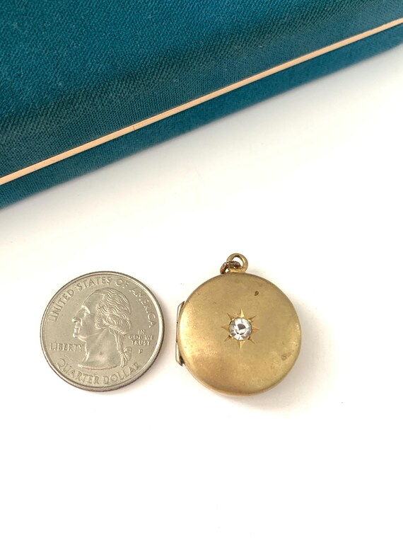 Vintage Victorian Plated Star Locket, Star Burst Phot… - Gem