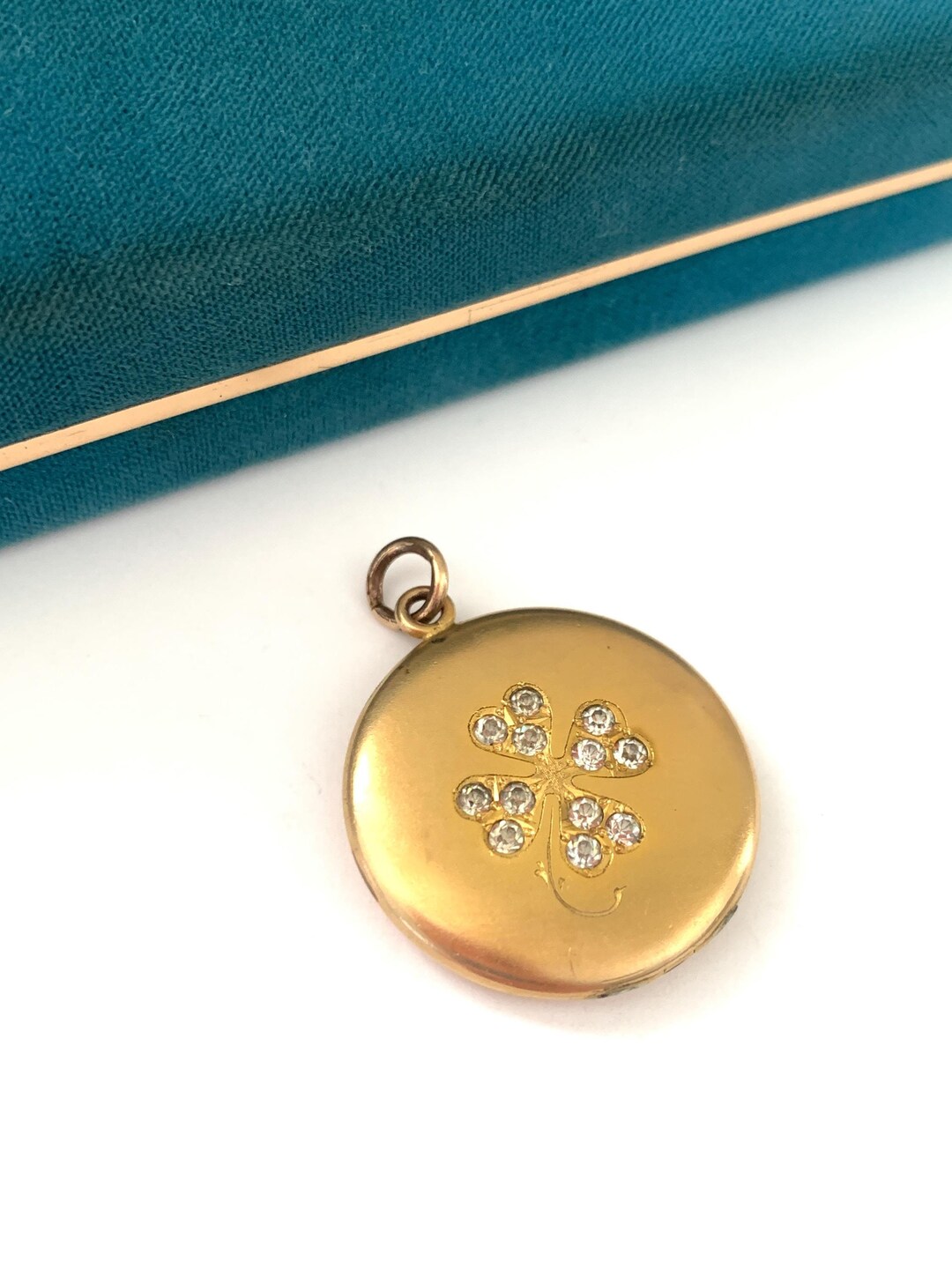 Vintage Good Luck Talisman Lucky Four Leaf Clover Locket, Antique Gold ...