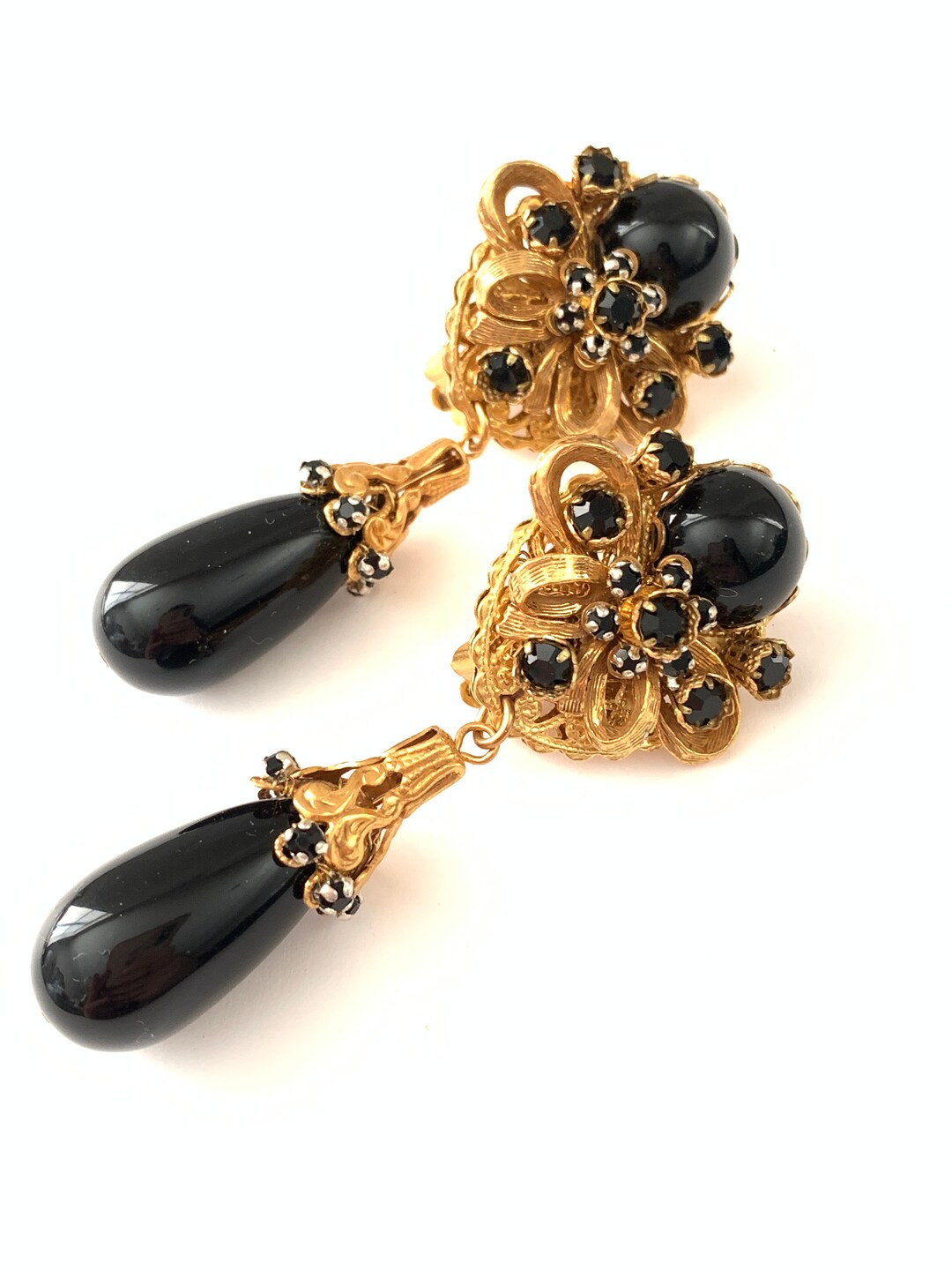 Gorgeous Vintage Haskell Style Black and Gold Filigree Crystal Clip ...