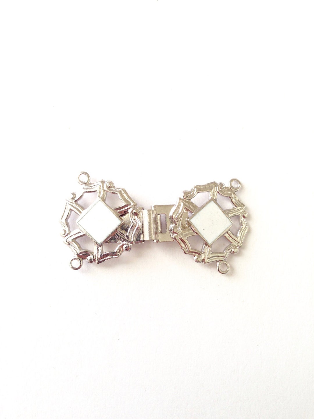 Vintage Enamel Clasp // Two Strand Clasp // Vintage Findings - Etsy