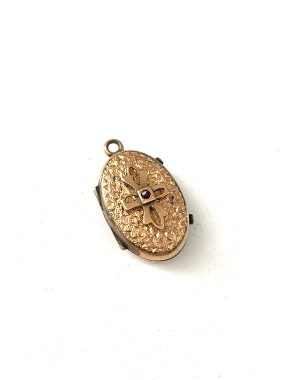Victorian Locket, Vintage Victorian Style Locket, Sta… - Gem