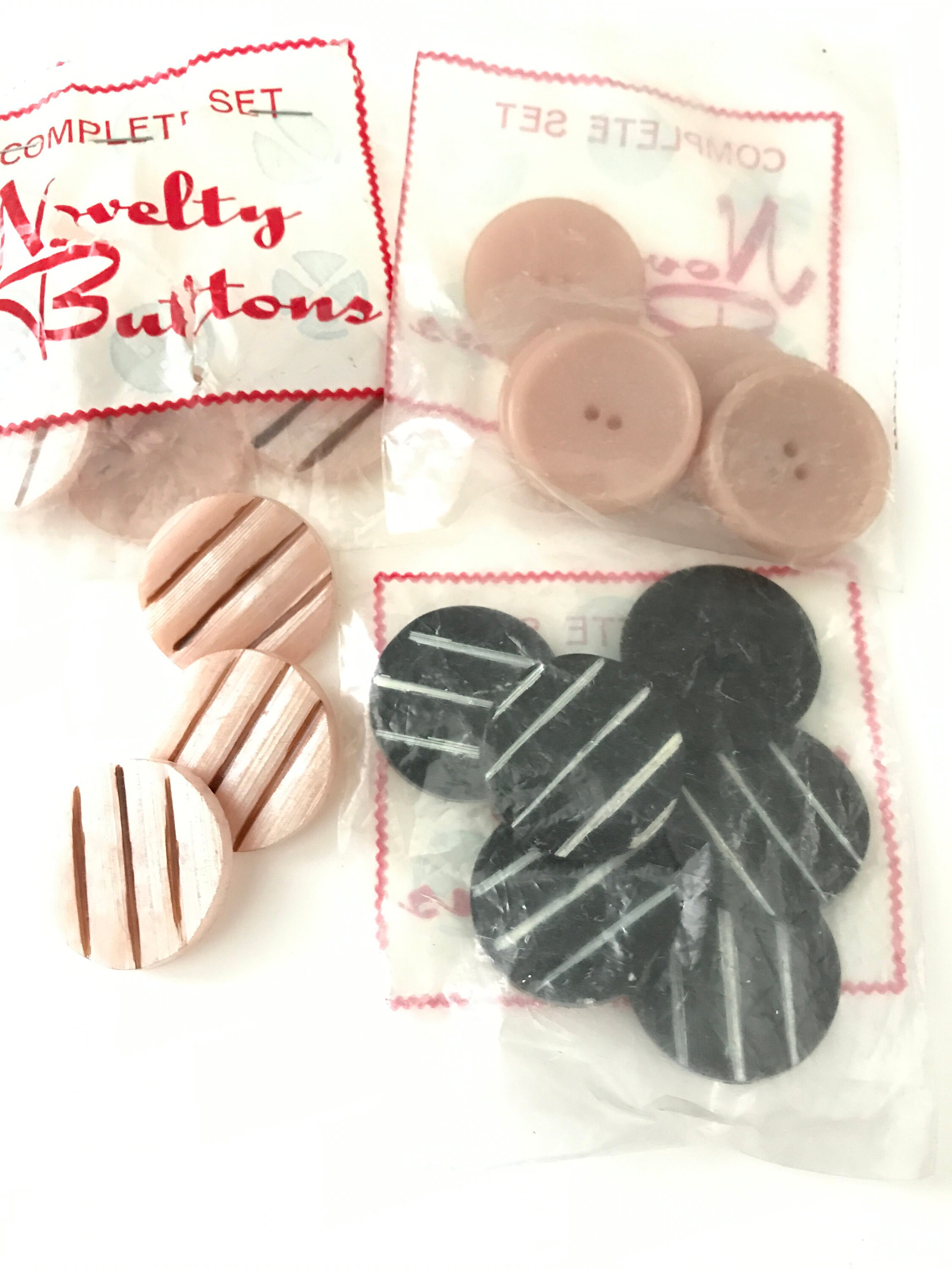 Vintage Lot of NOS Novelty Large Plastic Buttons - Etsy