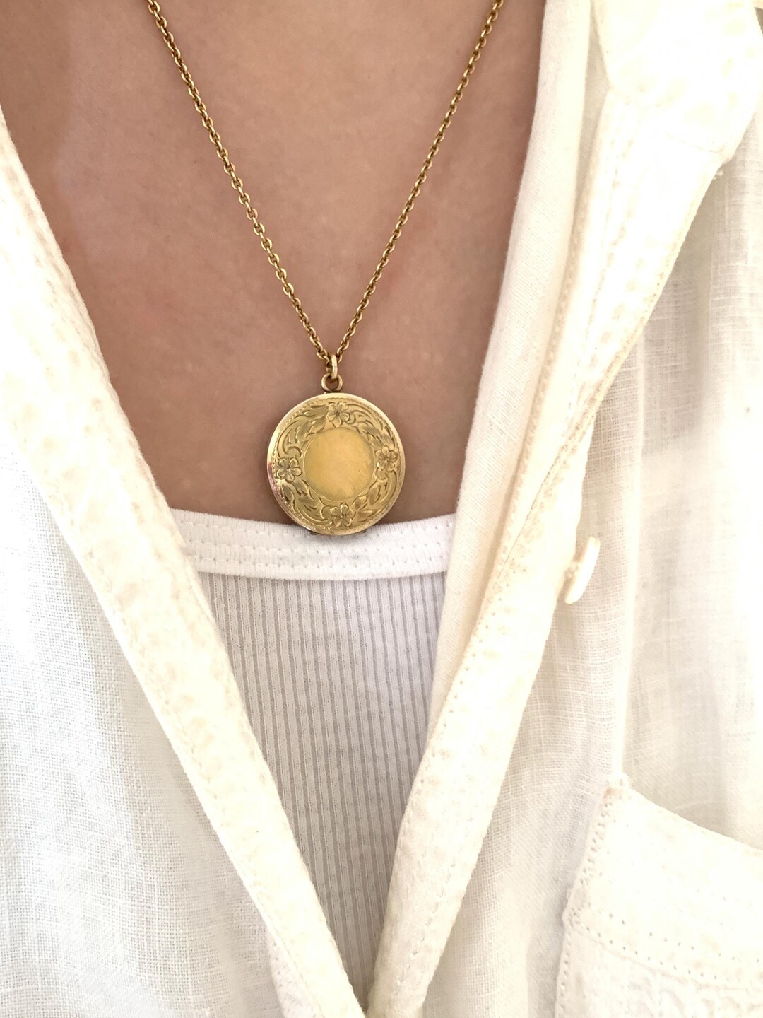 Vintage Round Yellow Gold Filled Locket Medallion, Etched Engraved Art ...