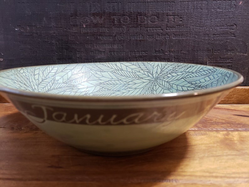 Personalized Ceramic Serving Bowl, Botanical Leaf Design, Engraved ...