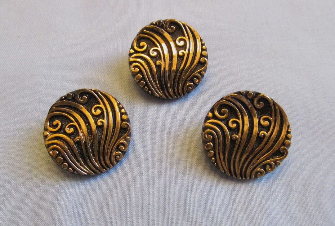Three Vintage Buttons, Black Glass Buttons, Gilt Swirl Design, Chic ...