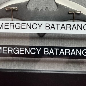 Emergency Batarangs Wall Mount Display Large Grapnel Batarang With ...