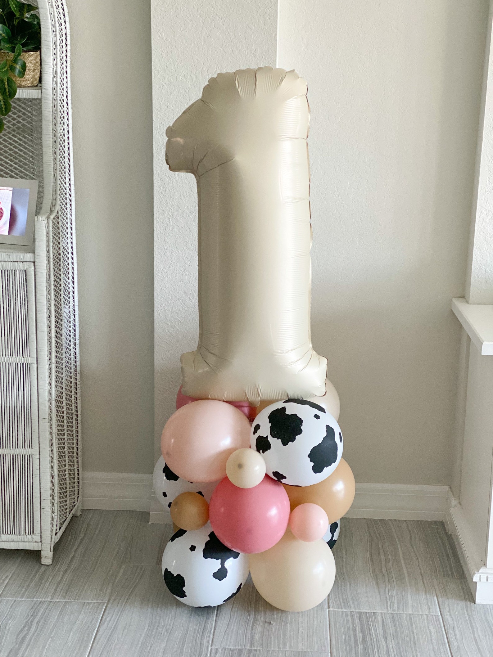 Cowgirl Balloon Tower Kit: Farm Party Decor, Cow Print Balloons - Etsy