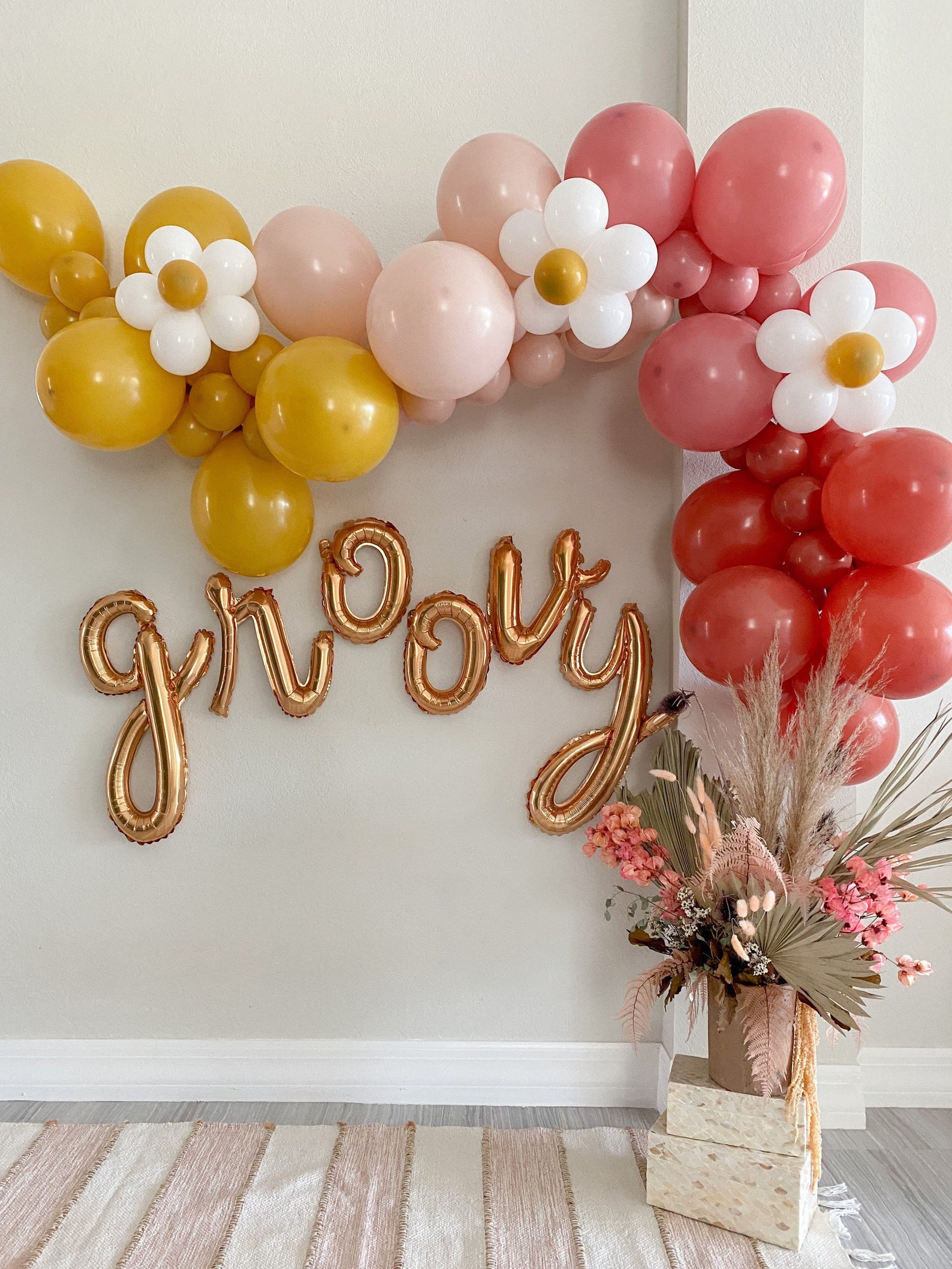 Groovy Balloon Garland Kit Daisy Balloon Garland Groovy One - Etsy
