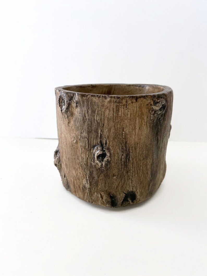 Concrete Bark Less Tree Stump Planter Pot, Tree Stump Planter, Bark ...