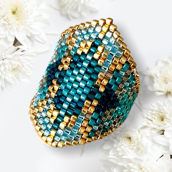 DIY Peyote or Brick Stitch Ring Pattern : GRENADE | Etsy