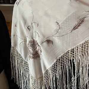 Machine Embroidered Silk Shawl - Etsy