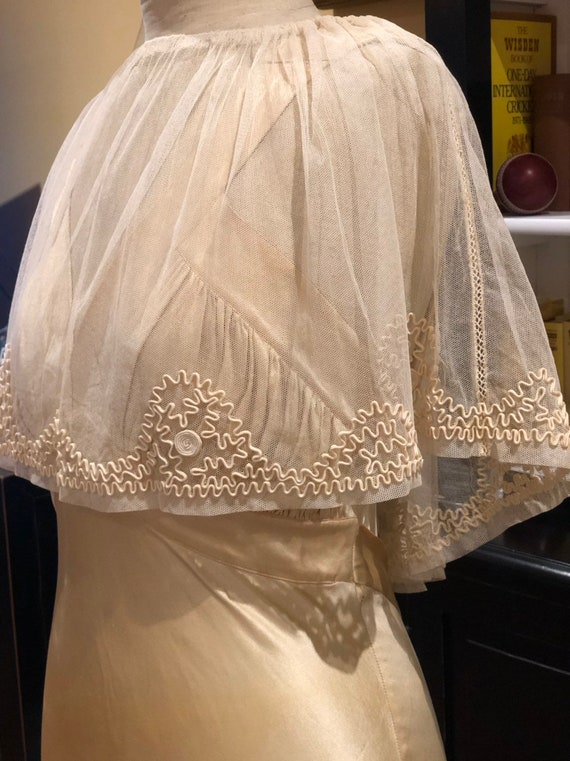 1930s cornelli work on tulle cape - Gem