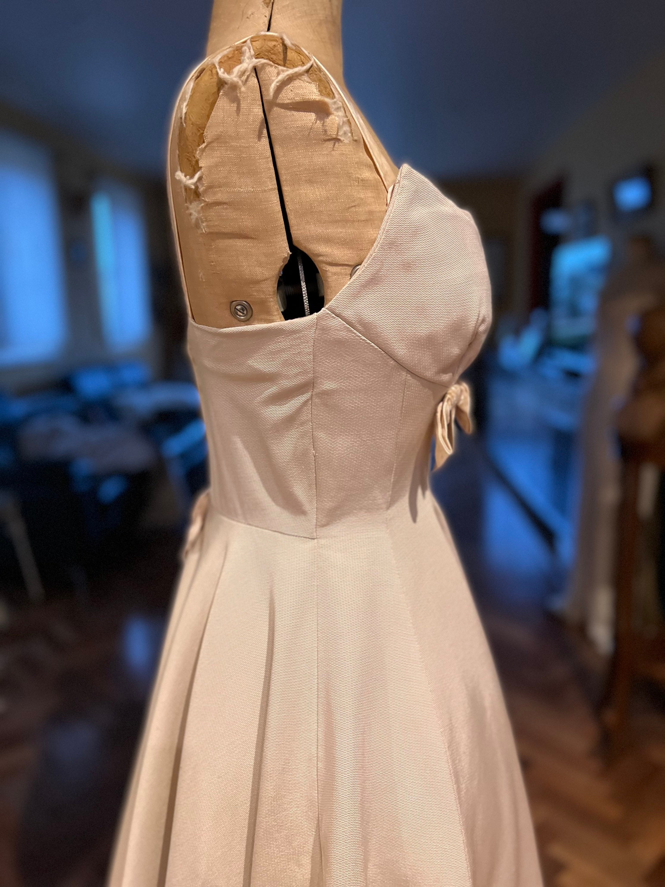 1950s Shelf Bust Fit and Flare Cocktail Dress - Etsy Australia