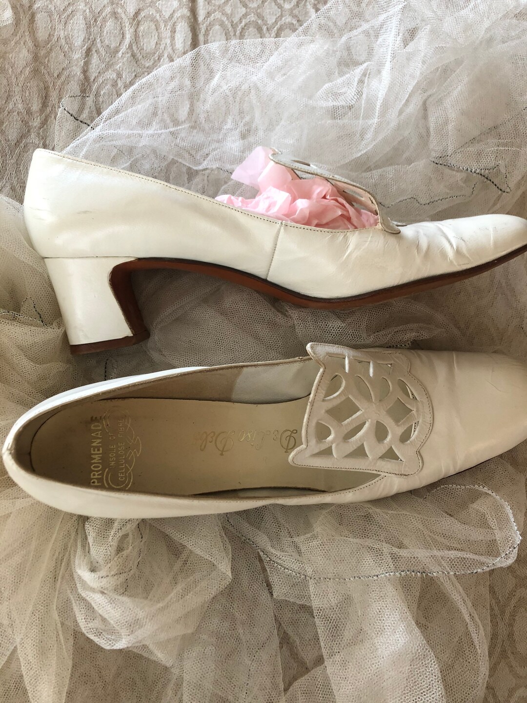 1960s Mod White Leather Pumps - Etsy