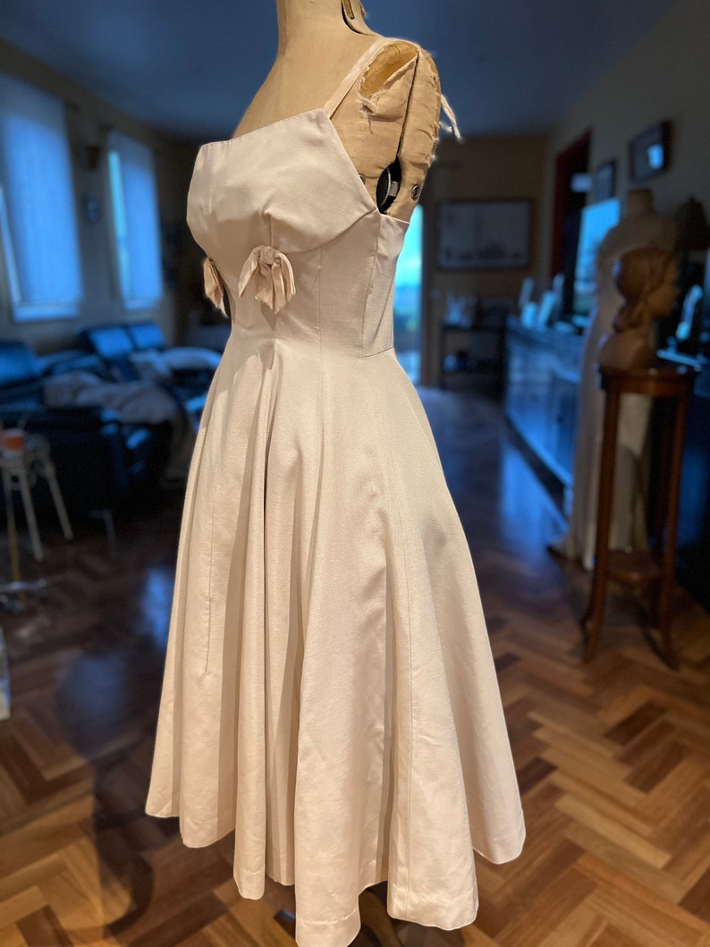 1950s Shelf Bust Fit and Flare Cocktail Dress - Etsy