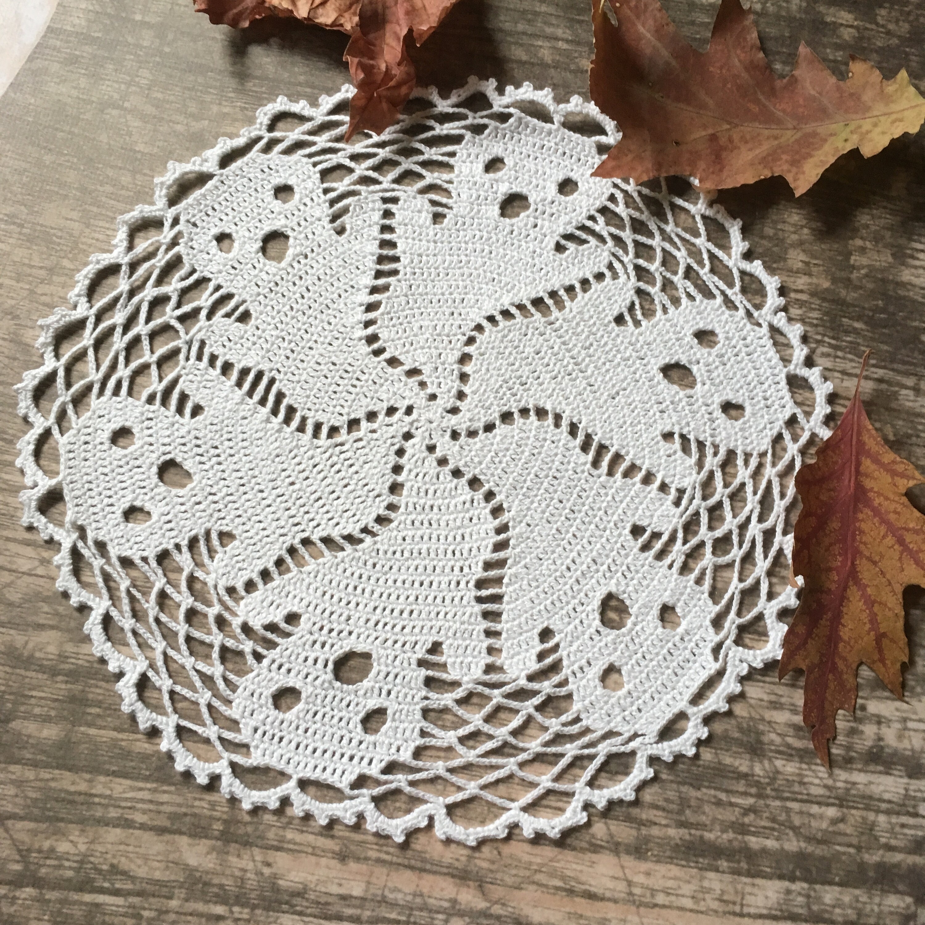 Halloween doily Spooky ghost crochet halloween | Etsy