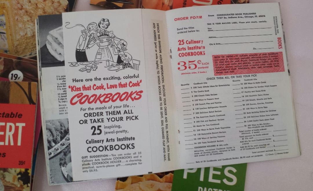 Vintage Cookbooks 1969 the Culinary Arts Institute of Chicago-10 ...