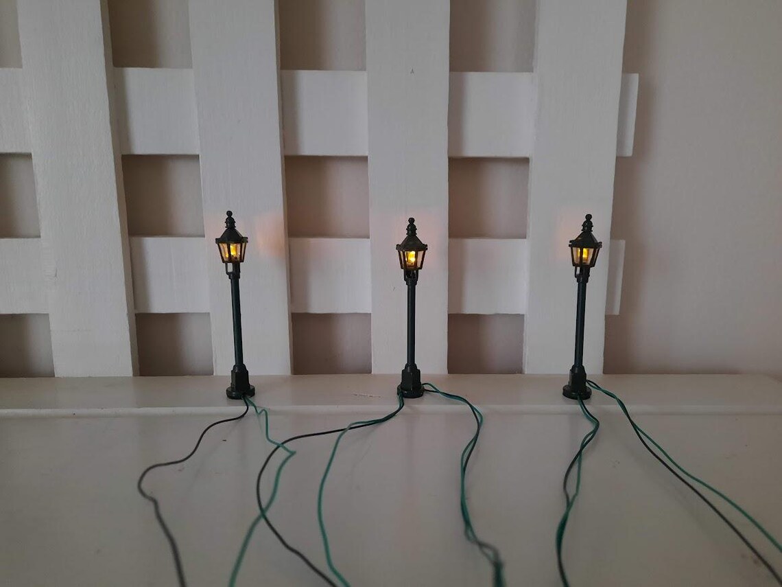 Christmas Village 3" Street Lamps Battery Powered Old English Style ...