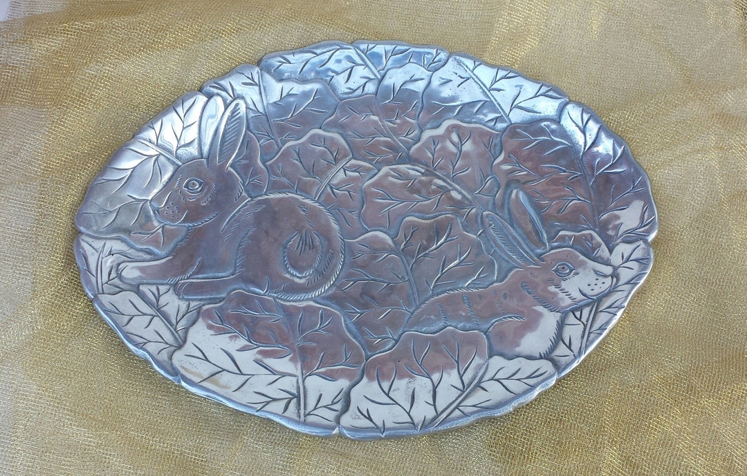 Spring Serving Tray Rabbits and Lettuce Leaves Design 1991 CBK LTD ...