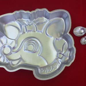 Wilton Cake Pan Rudolph the Red Nosed Reindeer 1981 Reindeer Shaped ...