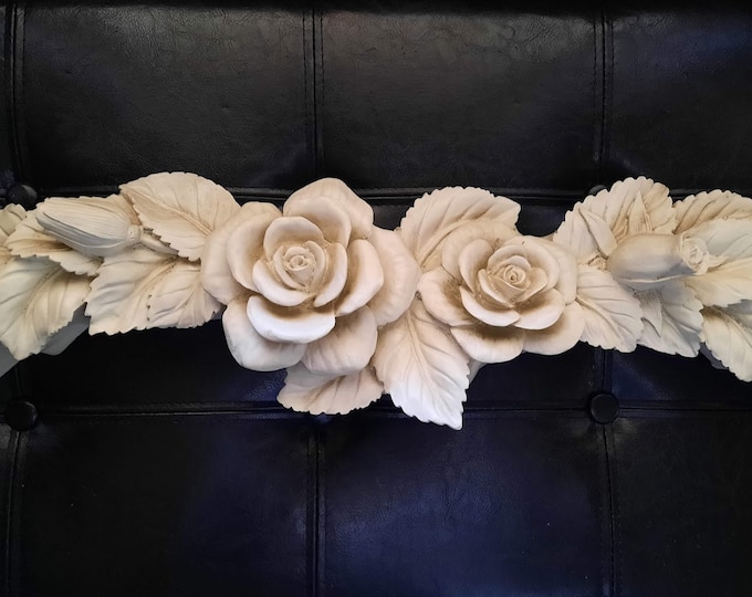 Vintage White Roses Door Topper Resin Sculpted Roses Wall Hanging ...