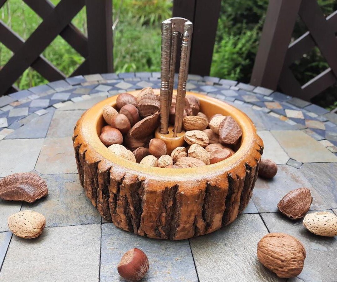 Vintage Nature Inspired Nut Bowl Set Round Tree Bark Bowl With HMG ...