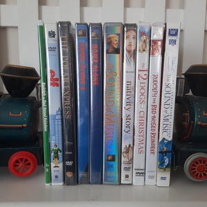 Christmas Movie Classics Dvds Home Alone, Polar Express, Elf, the Sound ...