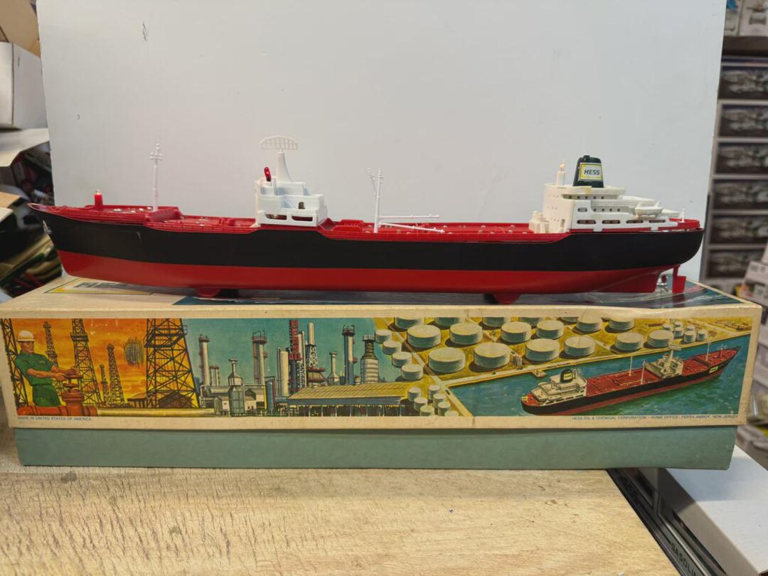 1966 Hess Voyager Ship With the Box and Inserts - Etsy