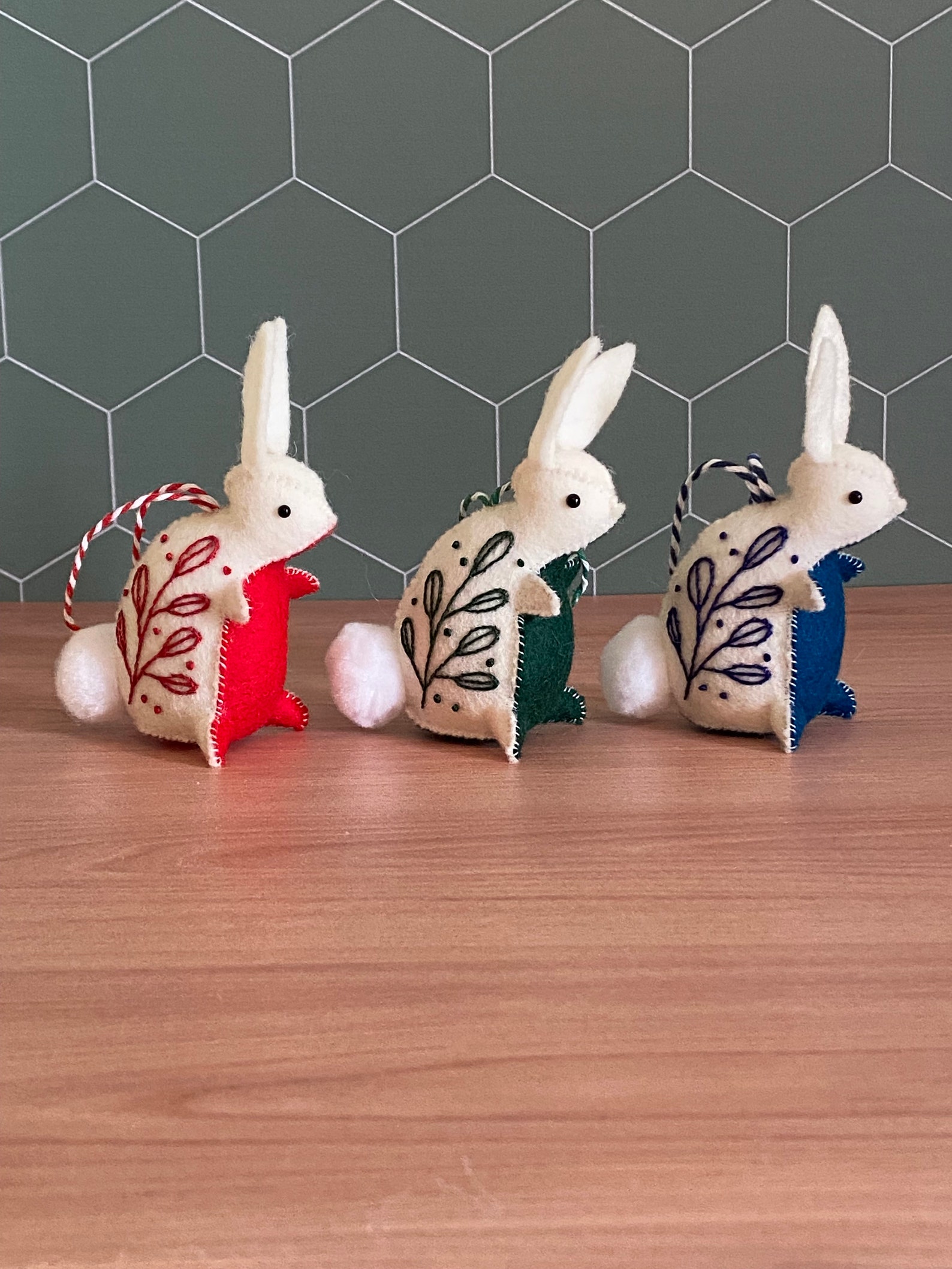 Holiday Cheer Bunny Ornament ~ Original Handmade Felt Ornament - Etsy