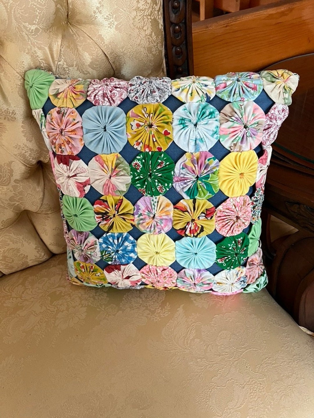 Yo-yo Pillow - Etsy