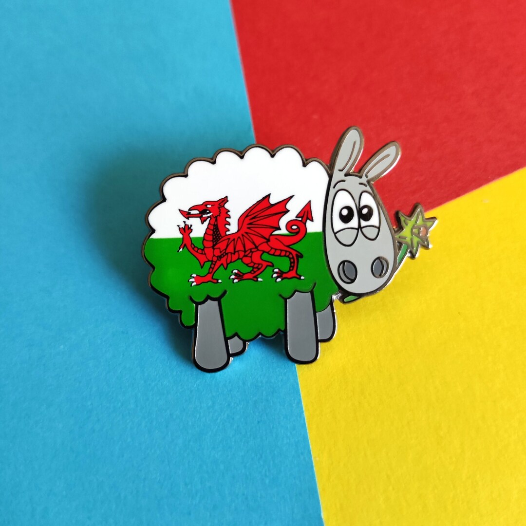 Wales Sheep Enamel Pin | Welsh Pin Badge | Sheep Gift | Wales Gift ...