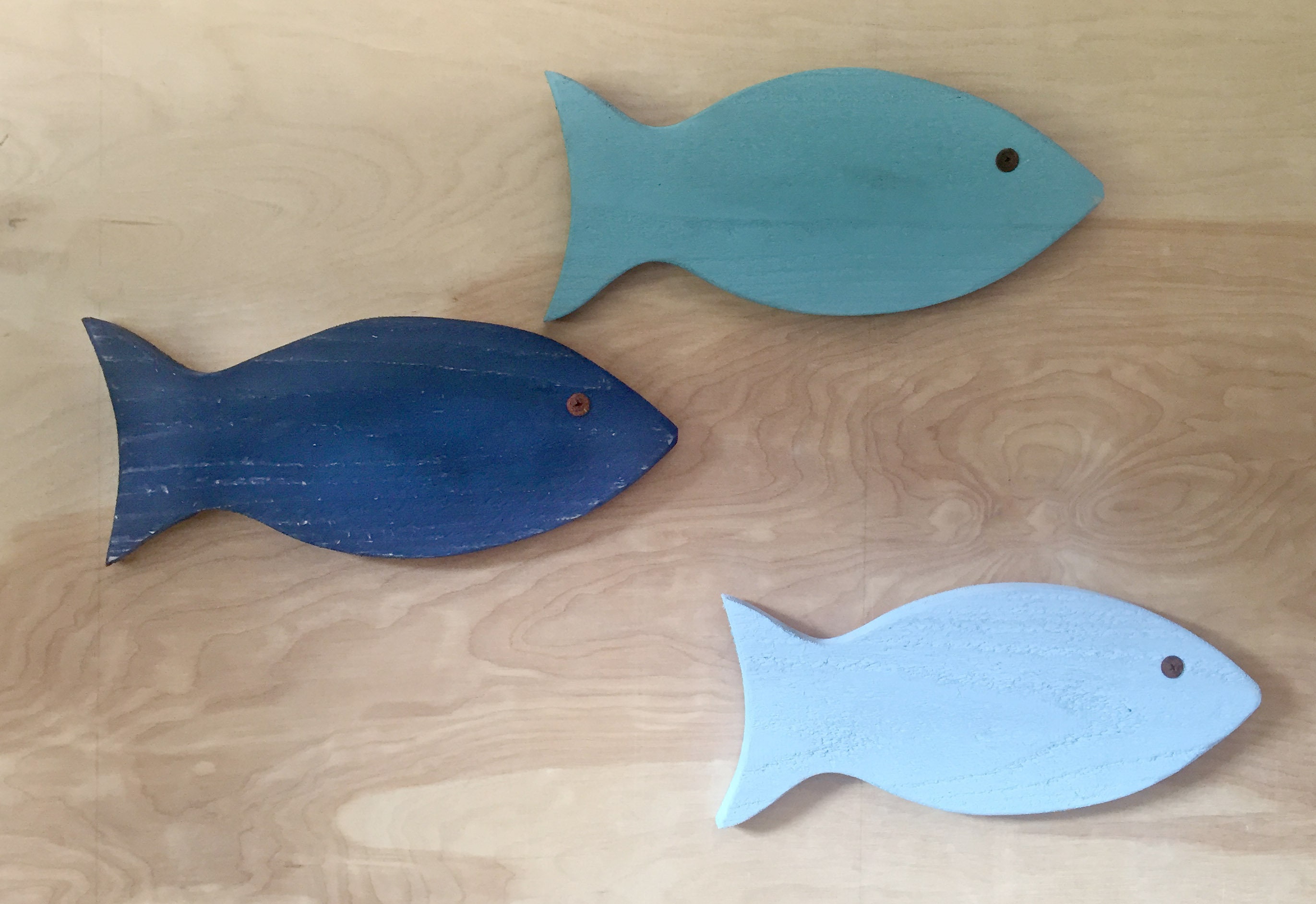 Rustic Wooden Fish Wooden Rustic Fish Painted String of Fish - Etsy UK