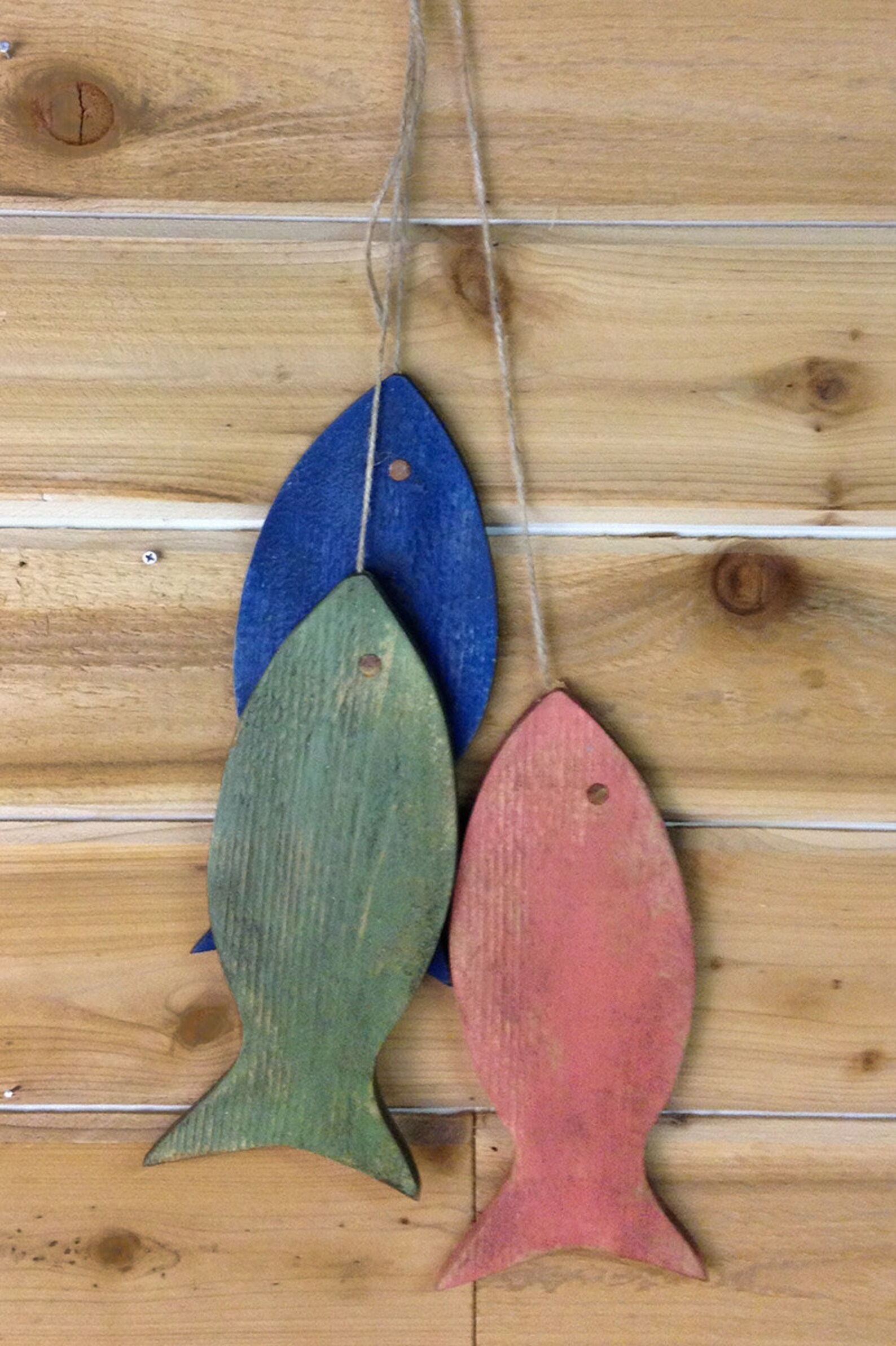 Rustic wooden fish Wooden Rustic Fish Painted String of Fish | Etsy