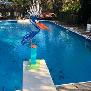 I Feel so Blue Pelican With Feet Spikes - Etsy