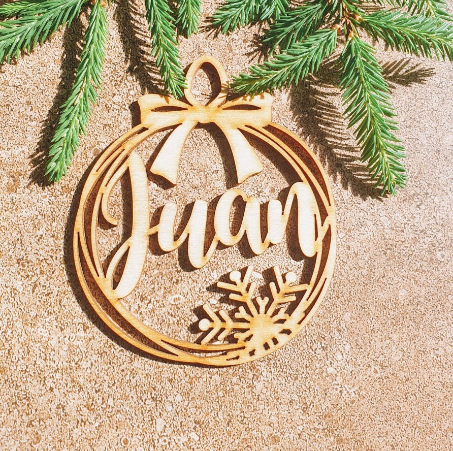 CHRISTMAS Snowflake Custom Snowflake Wood Christmas Baubles | Etsy