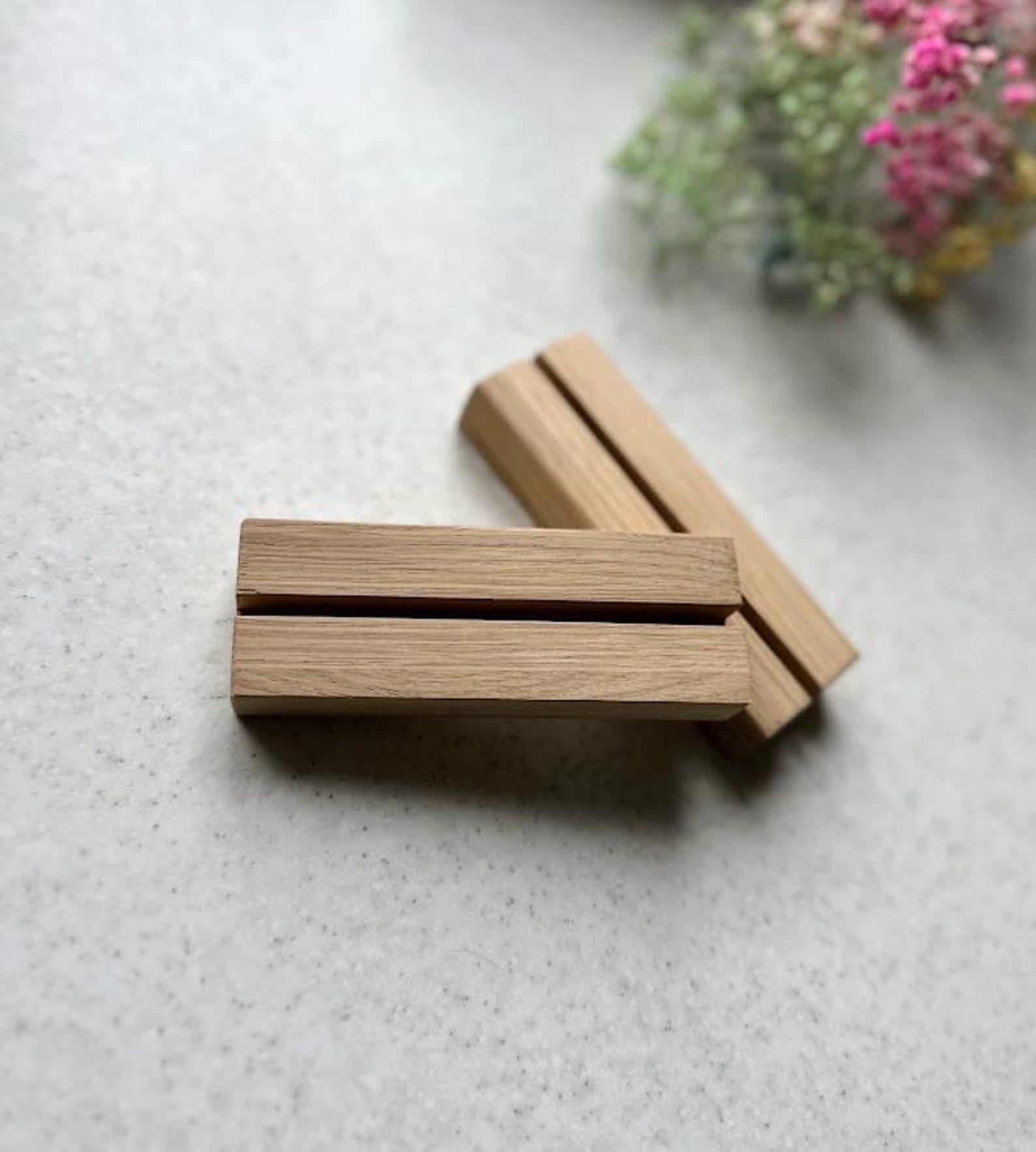 Wooden Bases Wedding Table Number Stands 3mm Acrylic Sign Stand Base to ...