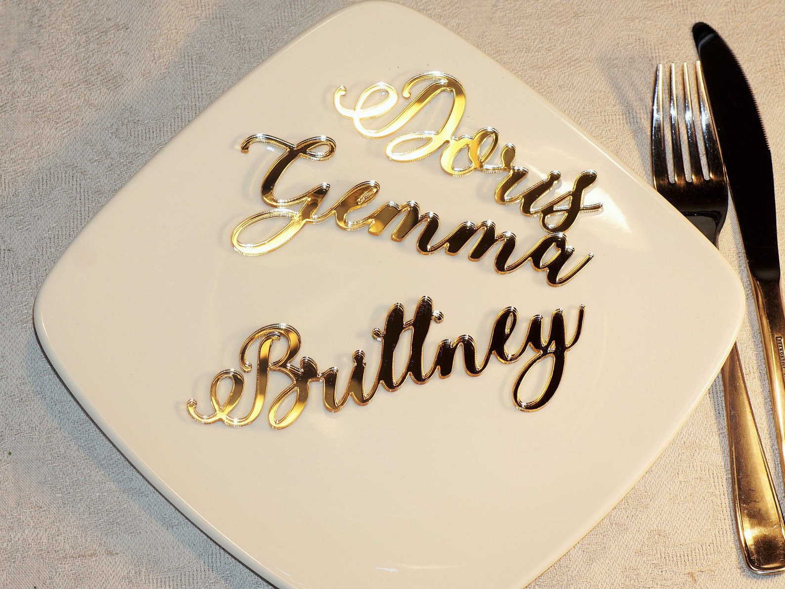 Laser Cut Names Wedding Place Cards Gold Mirror Plate Names Acrylic ...