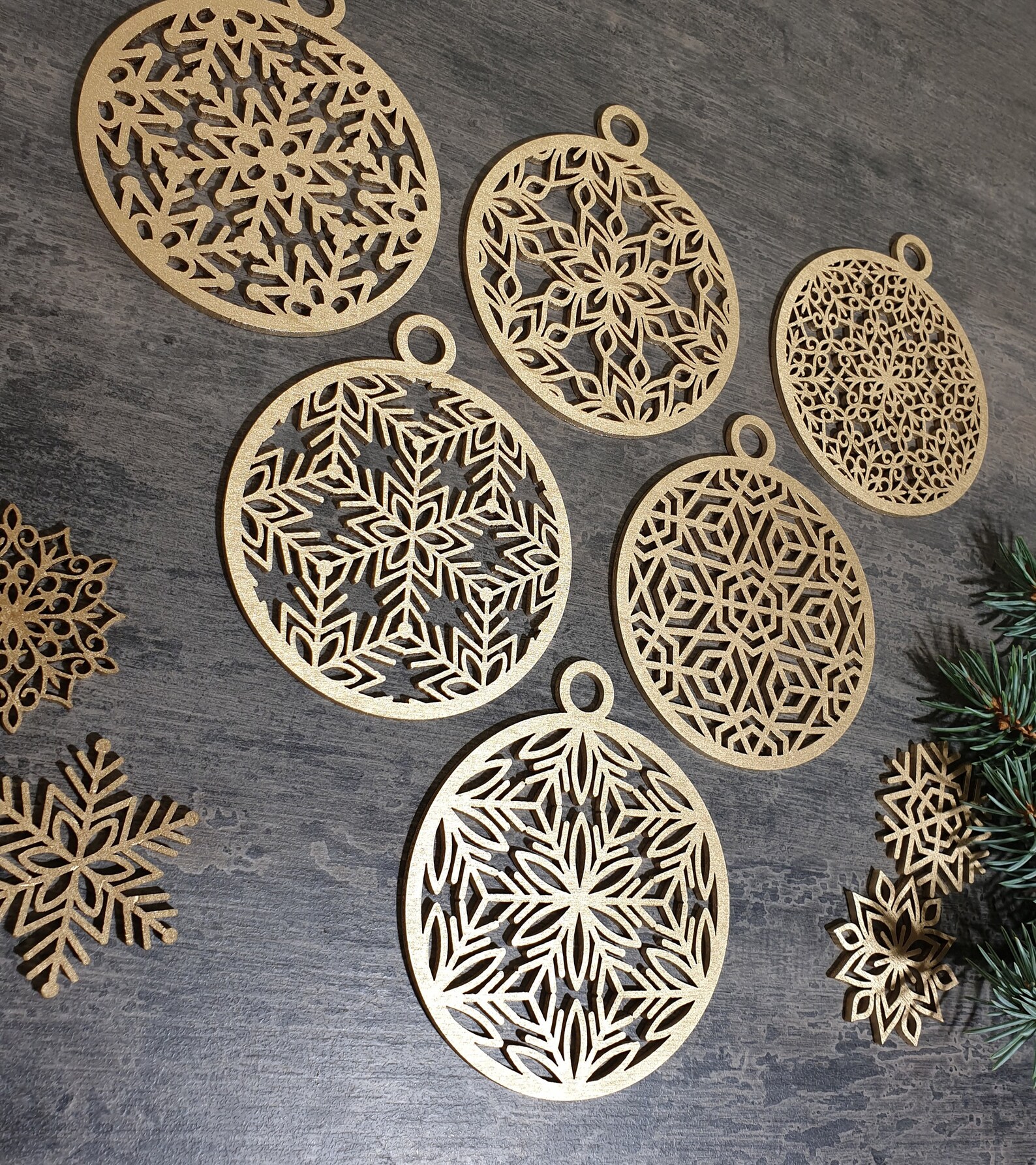 Christmas Baubles 3 in or 4 in Wood Snowflake Wood Snowflake Ornaments ...