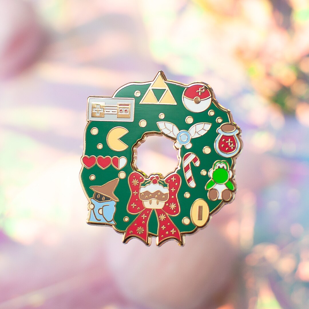 Gamer Christmas Wreath Hard Enamel Pin - Etsy