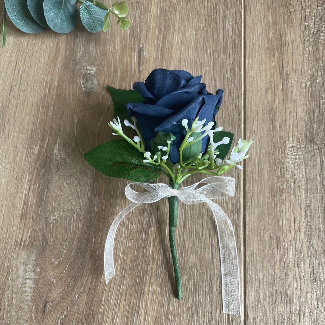 Blue Rose Wedding Boutonniere: Groom & Groomsmen Corsage - Etsy UK