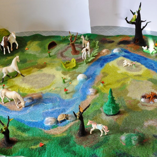 Felt Play Mat - Etsy