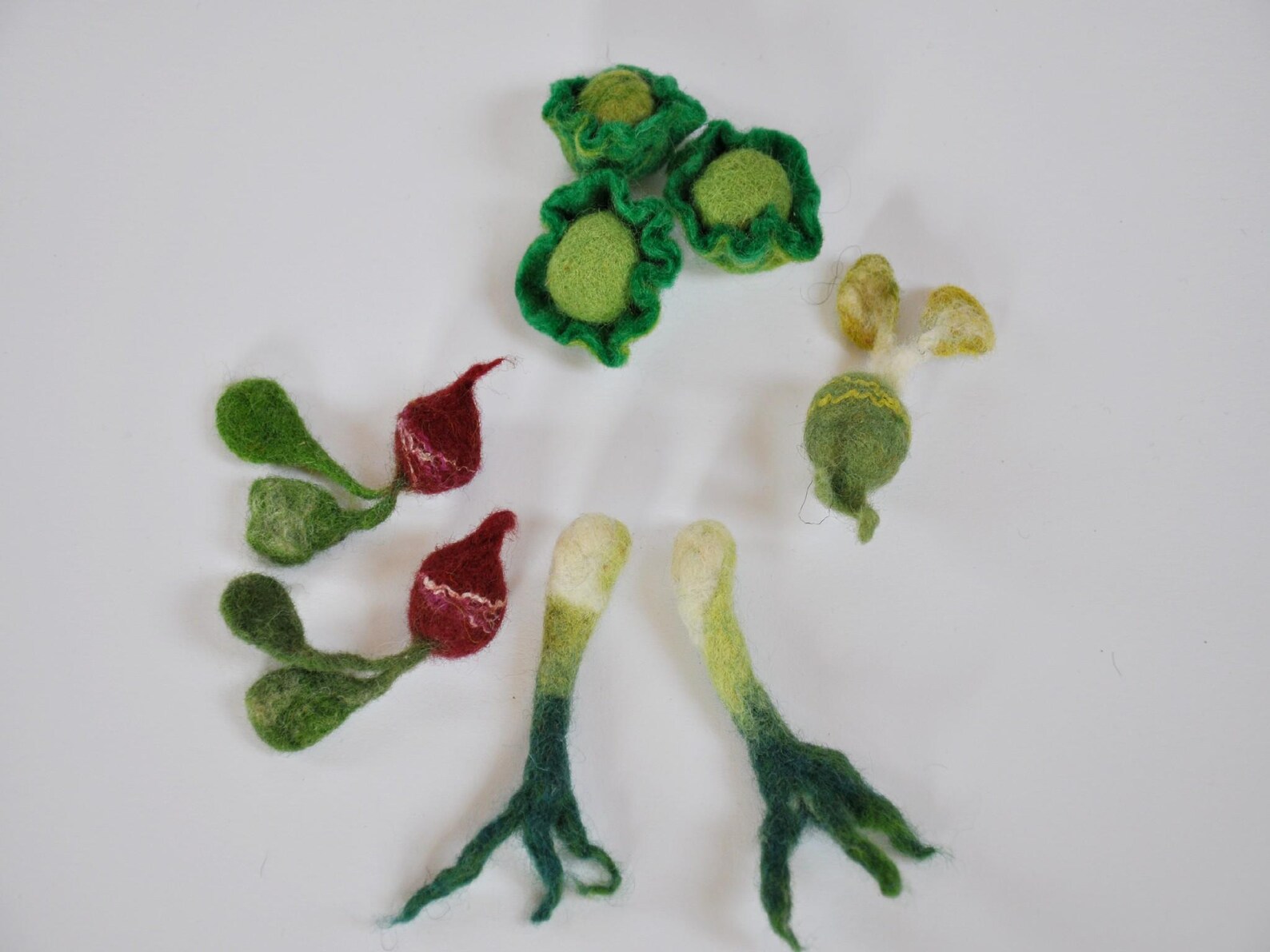 Mini Veggies Set of 6 Felted Beetroot Leek Onion Turnip Veggie Waldorf ...