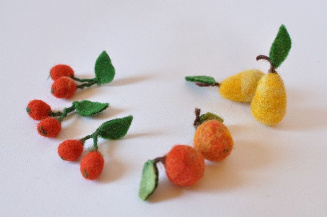 Set of 6 Fruits Apple Pear Cherry Felt Miniature Dollhouse Apples ...