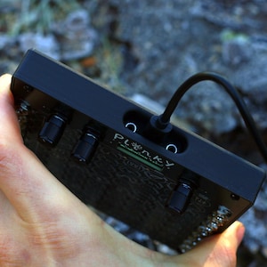 Plinky 8-voice Polyphonic Touch Synthesiser - Etsy