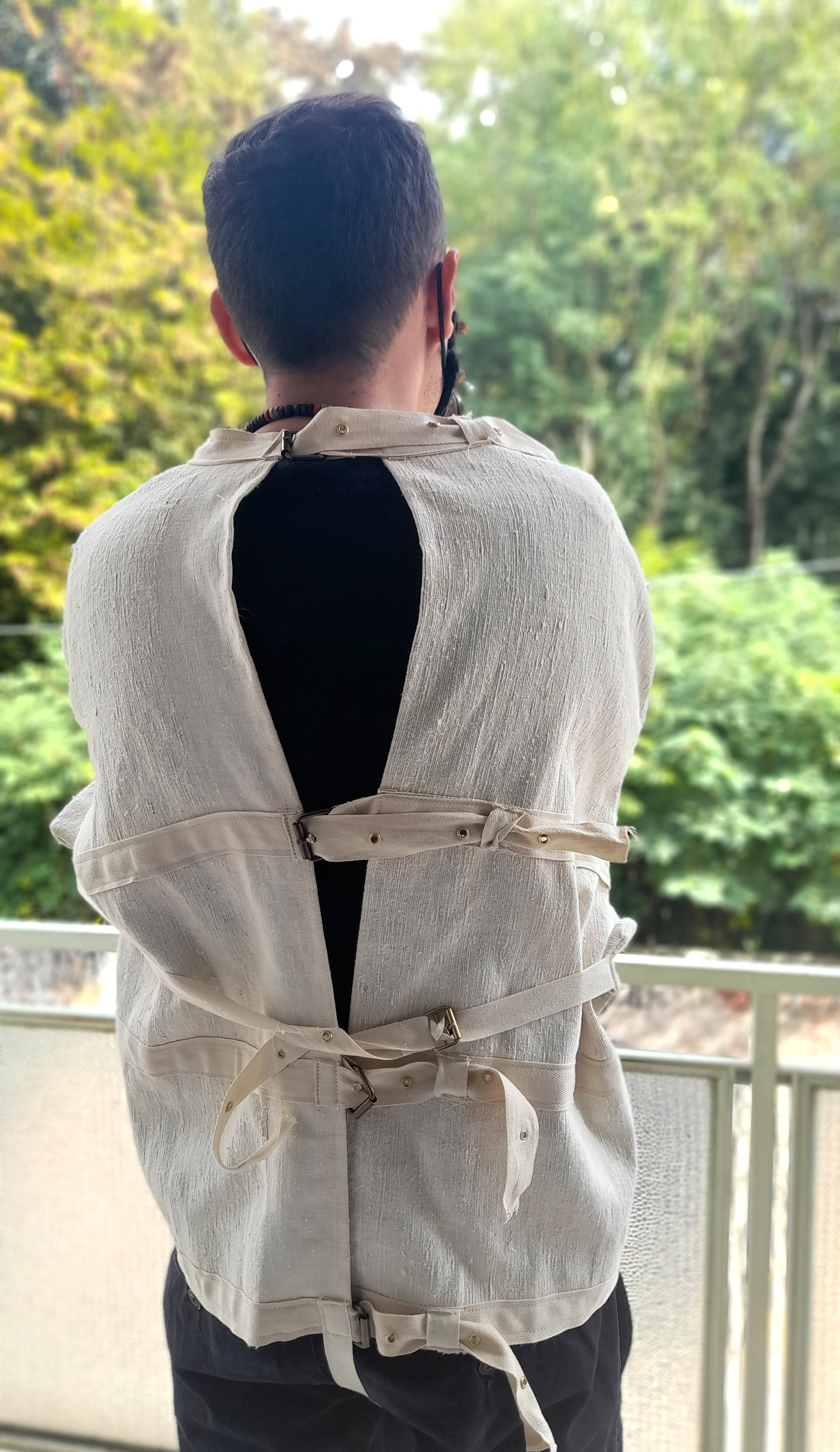 BESTSELLER Ivory White Straitjacket Asylum Horror Costume Replica ...